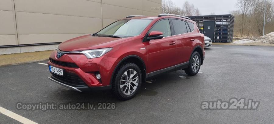 Sarkans Toyota RAV4 2018 Tallina, ar dzinēja tilpumu 2.50 L un nobraukumu 74 tūkst. km par 19800 €, foto 14 vietnē AUTOMOTO.COM.LV
