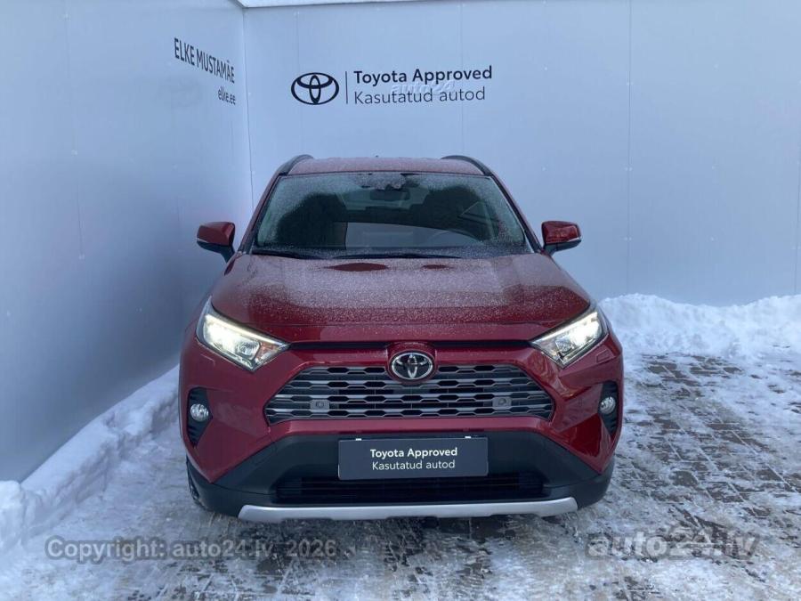 Red Toyota RAV4 2019 in Tallinn, with an engine capacity of 1.99 L and mileage of 49 thousand km for 24495 €, photo 5 on AUTOMOTO.COM.LV