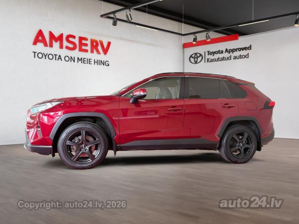 Красный Тойота РАВ 4 2019 в Пярну, объемом двигателя 2.00 л и пробегом 112 тыс. км за 20700 €, фото 3 на AUTOMOTO.COM.LV