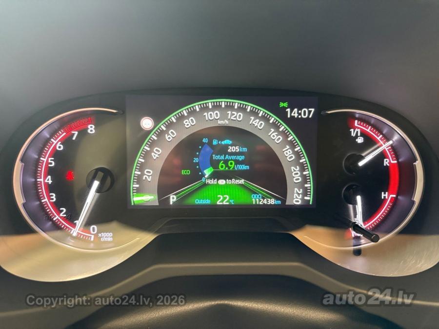 Красный Тойота РАВ 4 2019 в Пярну, объемом двигателя 2.00 л и пробегом 112 тыс. км за 20700 €, фото 13 на AUTOMOTO.COM.LV