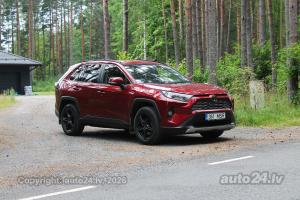 Красный Тойота РАВ 4 2019 в Таллин, объемом двигателя 2.00 л и пробегом 111 тыс. км за 22500 €, фото 4 на AUTOMOTO.COM.LV