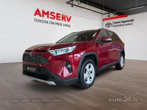 Красный Тойота РАВ 4 2019 в Пярну, объемом двигателя 2.00 л и пробегом 157 тыс. км за 21300 €, фото  на AUTOMOTO.COM.LV
