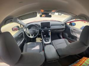 Sarkans Toyota RAV4 2019 Tallina, ar dzinēja tilpumu 0.00 L un nobraukumu 71 tūkst. km par 17500 €, foto 8 vietnē AUTOMOTO.COM.LV
