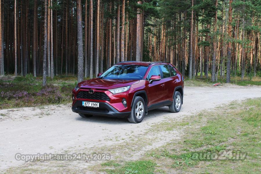 Красный Тойота РАВ 4 2019 в Таллин, объемом двигателя 2.00 л и пробегом 76 тыс. км за 20900 €, фото 5 на AUTOMOTO.COM.LV