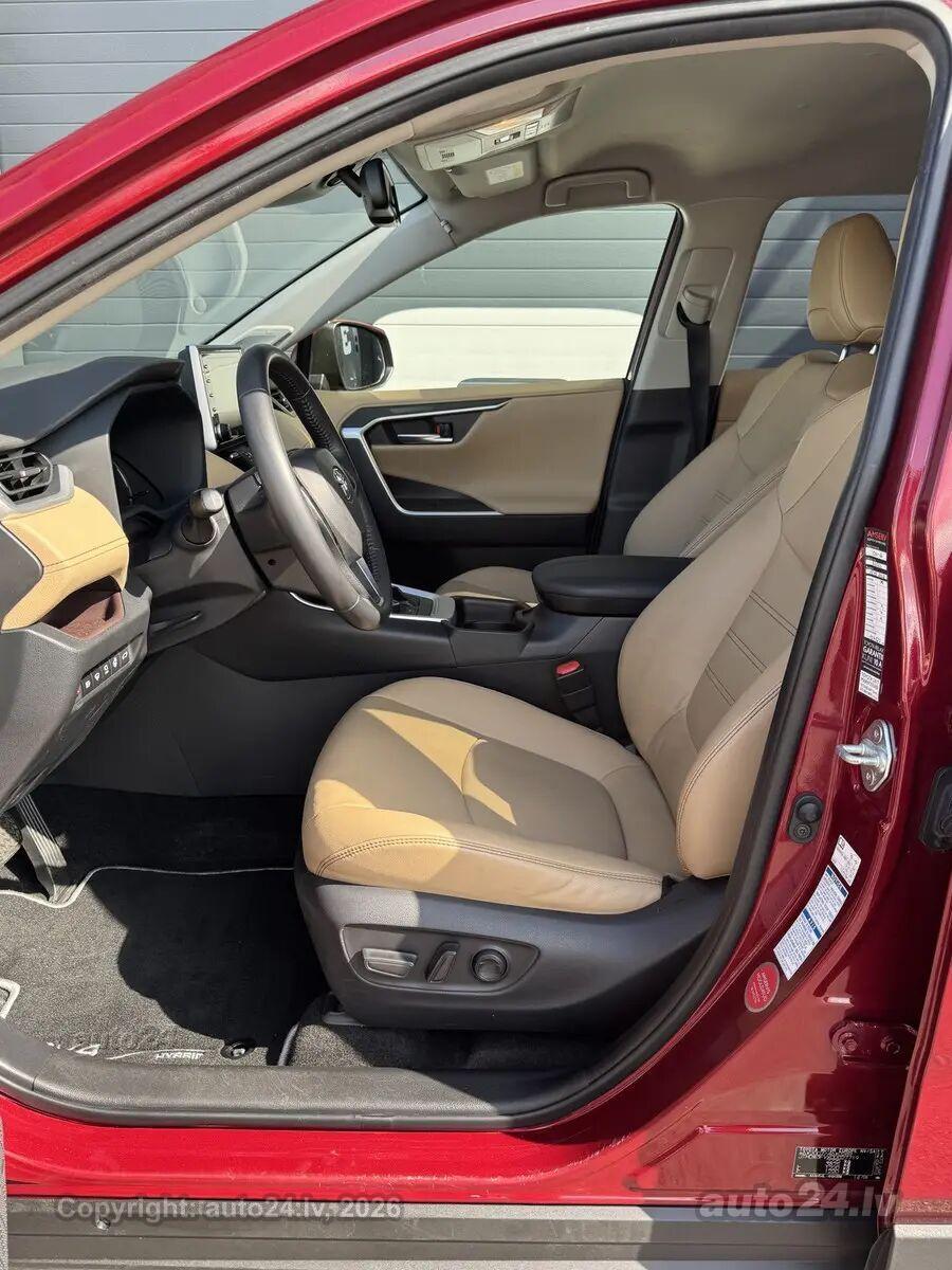 Sarkans Toyota RAV4 2019 Tallina, ar dzinēja tilpumu 2.50 L un nobraukumu 103 tūkst. km par 29995 €, foto 13 vietnē AUTOMOTO.COM.LV