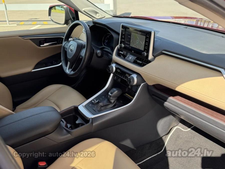 Sarkans Toyota RAV4 2019 Tallina, ar dzinēja tilpumu 2.50 L un nobraukumu 103 tūkst. km par 29995 €, foto 17 vietnē AUTOMOTO.COM.LV
