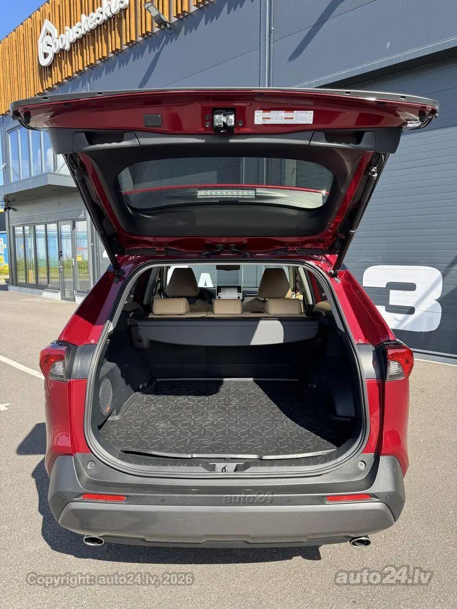Sarkans Toyota RAV4 2019 Tallina, ar dzinēja tilpumu 2.50 L un nobraukumu 103 tūkst. km par 29995 €, foto 41 vietnē AUTOMOTO.COM.LV