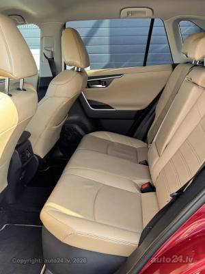 Sarkans Toyota RAV4 2019 Tallina, ar dzinēja tilpumu 2.50 L un nobraukumu 103 tūkst. km par 29995 €, foto 16 vietnē AUTOMOTO.COM.LV
