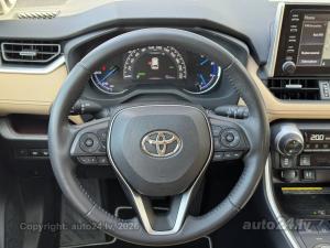Sarkans Toyota RAV4 2019 Tallina, ar dzinēja tilpumu 2.50 L un nobraukumu 103 tūkst. km par 29995 €, foto 20 vietnē AUTOMOTO.COM.LV