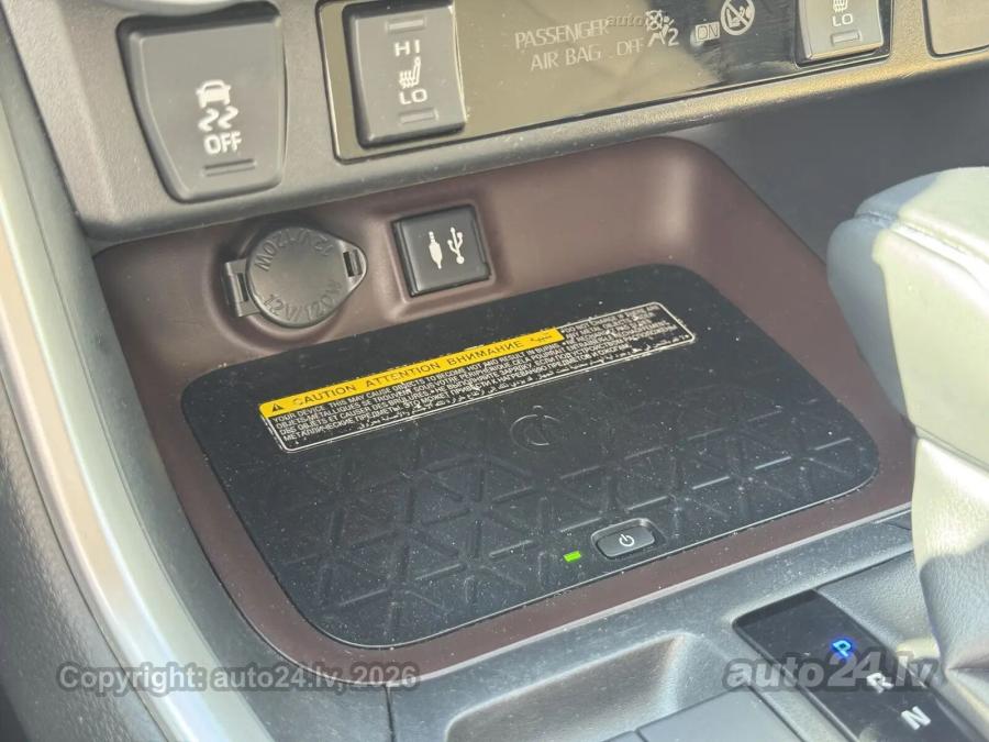 Sarkans Toyota RAV4 2019 Tallina, ar dzinēja tilpumu 2.50 L un nobraukumu 103 tūkst. km par 29995 €, foto 38 vietnē AUTOMOTO.COM.LV