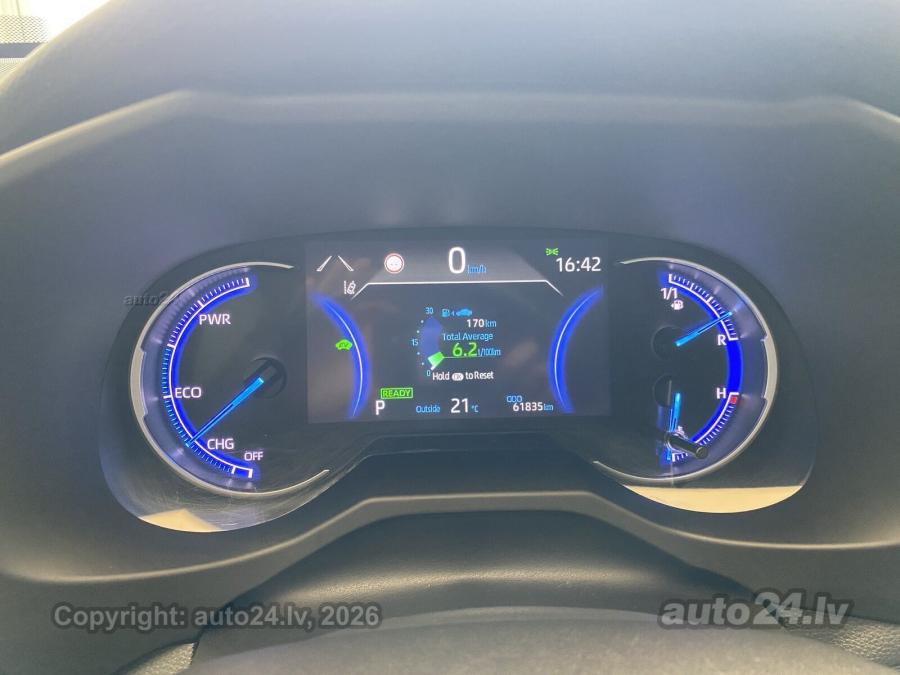 Красный Тойота РАВ 4 2020 в Таллин, объемом двигателя 2.50 л и пробегом 62 тыс. км за 26800 €, фото 13 на AUTOMOTO.COM.LV