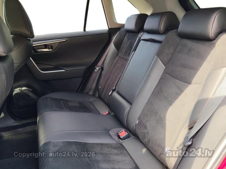 Красный Тойота РАВ 4 2020 в Таллин, объемом двигателя 1.99 л и пробегом 58 тыс. км за 28495 €, фото 12 на AUTOMOTO.COM.LV