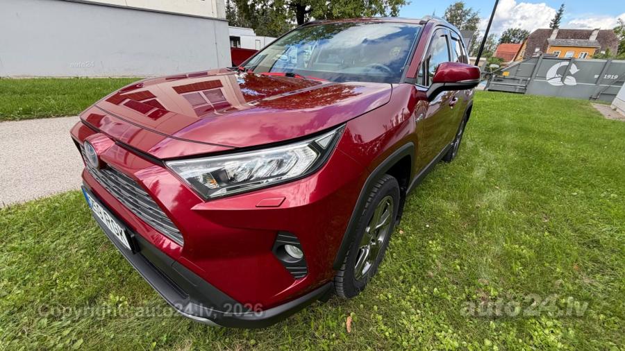 Red Toyota RAV4 2020 in Tallinn, with an engine capacity of 0.00 L and mileage of 97 thousand km for 29900 €, photo 1 on AUTOMOTO.COM.LV