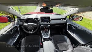 Red Toyota RAV4 2020 in Tallinn, with an engine capacity of 0.00 L and mileage of 97 thousand km for 29900 €, photo 13 on AUTOMOTO.COM.LV