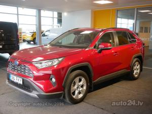 Sarkans Toyota RAV4 2021 Tallina, ar dzinēja tilpumu 2.49 L un nobraukumu 26 tūkst. km par 28990 €, foto 3 vietnē AUTOMOTO.COM.LV