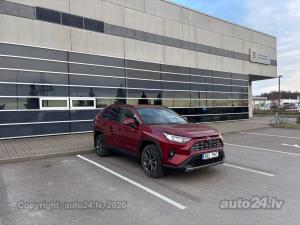 Red Toyota RAV4 2025 in Tallinn, with an engine capacity of 2.50 L and mileage of 12 thousand km for 41900 €, photo 4 on AUTOMOTO.COM.LV