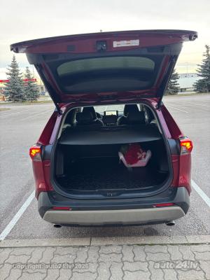 Red Toyota RAV4 2025 in Tallinn, with an engine capacity of 2.50 L and mileage of 12 thousand km for 41900 €, photo 13 on AUTOMOTO.COM.LV