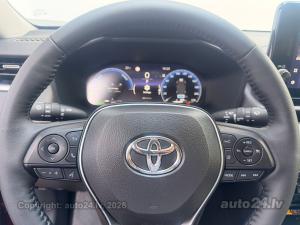 Red Toyota RAV4 2025 in Tallinn, with an engine capacity of 2.49 L and mileage of 10 thousand km for 42995 €, photo 12 on AUTOMOTO.COM.LV