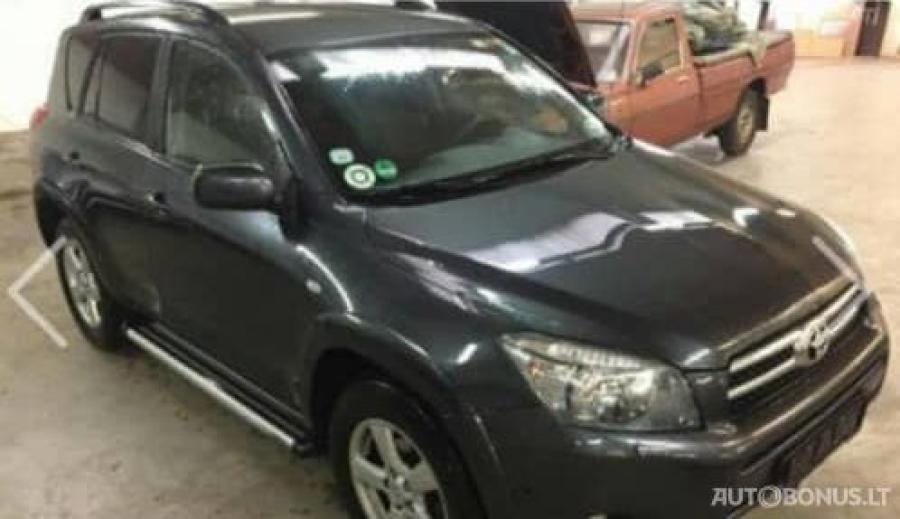 Toyota RAV4 2019 Raseiniai, ar dzinēja tilpumu 1.80 L un nobraukumu 120 tūkst. km par 1100 €, foto 3 vietnē AUTOMOTO.COM.LV