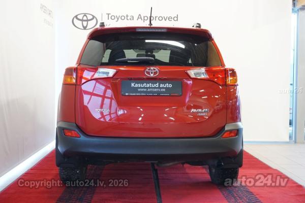 Toyota RAV4 2013 in Tartu, with an engine capacity of 2.00 L and mileage of 125 thousand km for 12790 €, photo 4 on AUTOMOTO.COM.LV