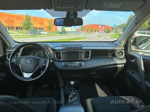 Toyota RAV4 2013 Tallina, ar dzinēja tilpumu 2.00 L un nobraukumu 249 tūkst. km par 10900 €, foto 7 vietnē AUTOMOTO.COM.LV