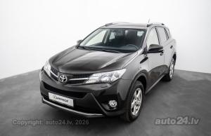 Toyota RAV4 2015 in Tallinn, with an engine capacity of 2.00 L and mileage of 156 thousand km for 12899 €, photo  on AUTOMOTO.COM.LV