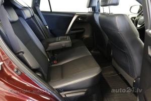 Toyota RAV4 2016 Tallina, ar dzinēja tilpumu 2.49 L un nobraukumu 171 tūkst. km par 15500 €, foto 8 vietnē AUTOMOTO.COM.LV