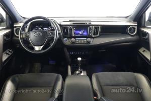 Toyota RAV4 2016 Tallina, ar dzinēja tilpumu 2.49 L un nobraukumu 171 tūkst. km par 15500 €, foto 9 vietnē AUTOMOTO.COM.LV