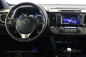 Toyota RAV4 2016 Tallina, ar dzinēja tilpumu 2.49 L un nobraukumu 171 tūkst. km par 15500 €, foto 10 vietnē AUTOMOTO.COM.LV