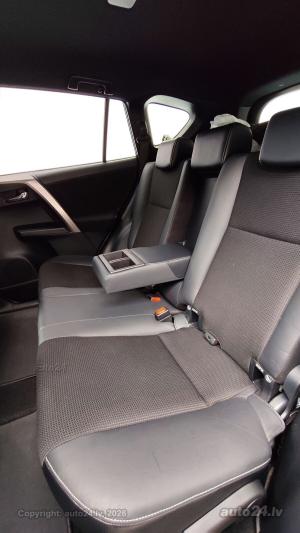 Toyota RAV4 2017 Tallina, ar dzinēja tilpumu 1.99 L un nobraukumu 84 tūkst. km par 19995 €, foto 17 vietnē AUTOMOTO.COM.LV