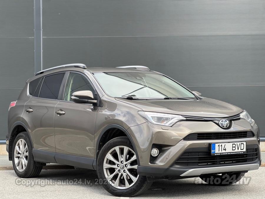 Toyota RAV4 2017 in Tallinn, with an engine capacity of 2.00 L and mileage of 105 thousand km for 17990 €, photo 3 on AUTOMOTO.COM.LV