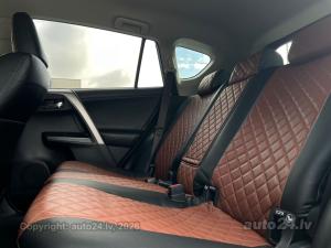 Toyota RAV4 2017 in Tallinn, with an engine capacity of 2.00 L and mileage of 105 thousand km for 17990 €, photo 9 on AUTOMOTO.COM.LV