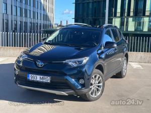 Toyota RAV4 2017 Tallina, ar dzinēja tilpumu 2.50 L un nobraukumu 123 tūkst. km par 16990 €, foto  vietnē AUTOMOTO.COM.LV