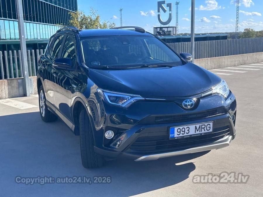 Toyota RAV4 2017 Tallina, ar dzinēja tilpumu 2.50 L un nobraukumu 123 tūkst. km par 16990 €, foto 3 vietnē AUTOMOTO.COM.LV