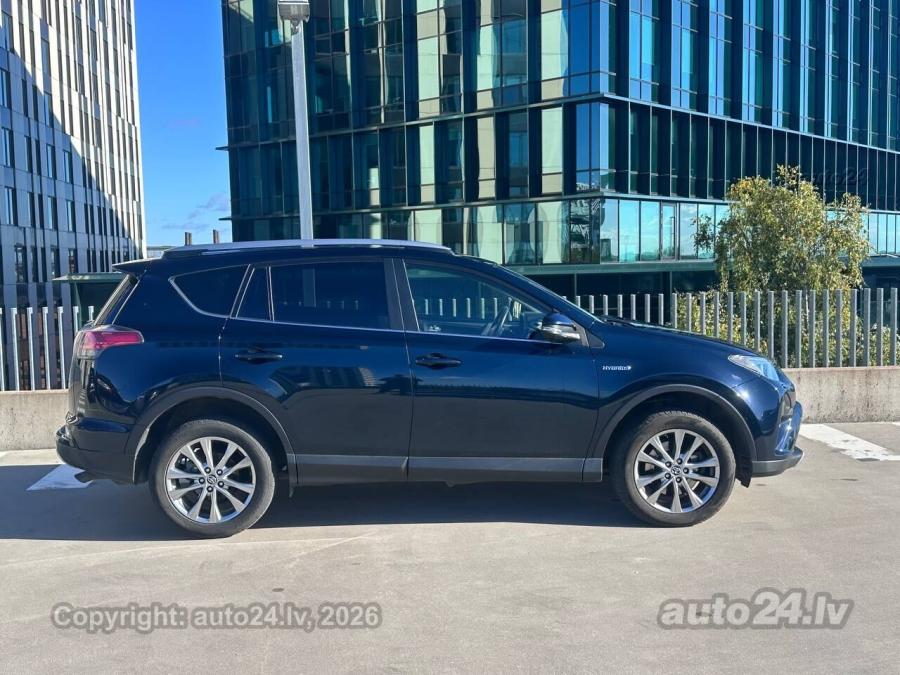 Toyota RAV4 2017 Tallina, ar dzinēja tilpumu 2.50 L un nobraukumu 123 tūkst. km par 16990 €, foto 7 vietnē AUTOMOTO.COM.LV