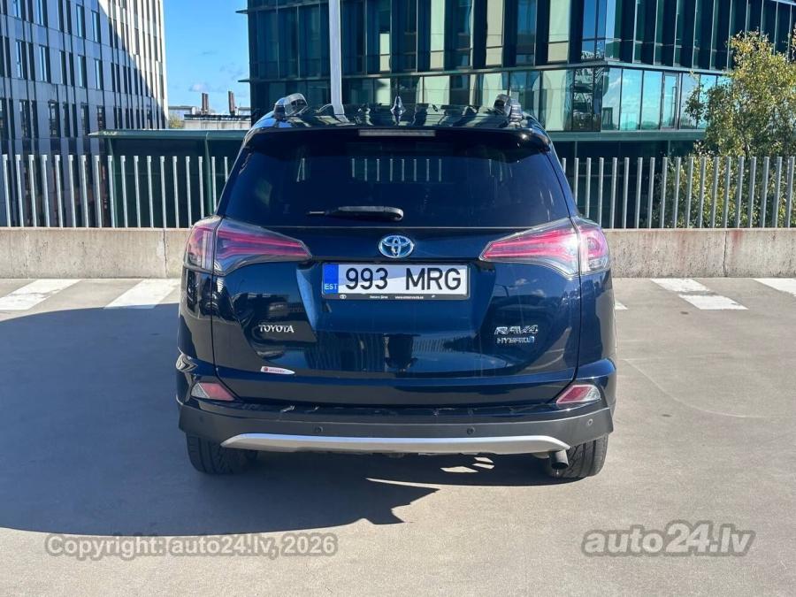 Toyota RAV4 2017 Tallina, ar dzinēja tilpumu 2.50 L un nobraukumu 123 tūkst. km par 16990 €, foto 10 vietnē AUTOMOTO.COM.LV