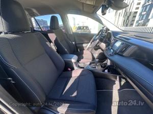 Toyota RAV4 2017 Tallina, ar dzinēja tilpumu 2.50 L un nobraukumu 123 tūkst. km par 16990 €, foto 16 vietnē AUTOMOTO.COM.LV