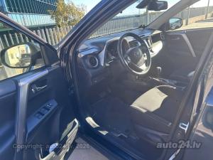Toyota RAV4 2017 Tallina, ar dzinēja tilpumu 2.50 L un nobraukumu 123 tūkst. km par 16990 €, foto 17 vietnē AUTOMOTO.COM.LV