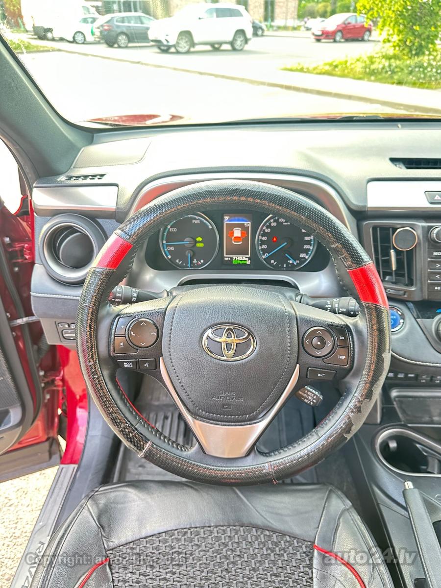 Toyota RAV4 2018 Tallina, ar dzinēja tilpumu 2.50 L un nobraukumu 172 tūkst. km par 18000 €, foto 10 vietnē AUTOMOTO.COM.LV