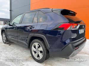 Toyota RAV4 2019 Kuresāre, ar dzinēja tilpumu 2.50 L un nobraukumu 130 tūkst. km par 25990 €, foto 4 vietnē AUTOMOTO.COM.LV