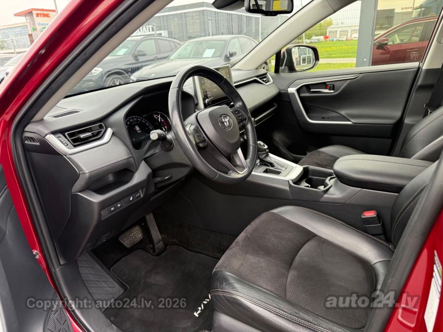 Тойота РАВ 4 2019 в Таллин, объемом двигателя 2.00 л и пробегом 110 тыс. км за 21990 €, фото 6 на AUTOMOTO.COM.LV