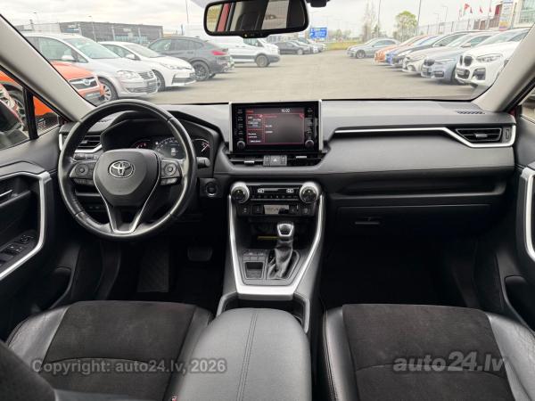 Тойота РАВ 4 2019 в Таллин, объемом двигателя 2.00 л и пробегом 110 тыс. км за 21990 €, фото 7 на AUTOMOTO.COM.LV