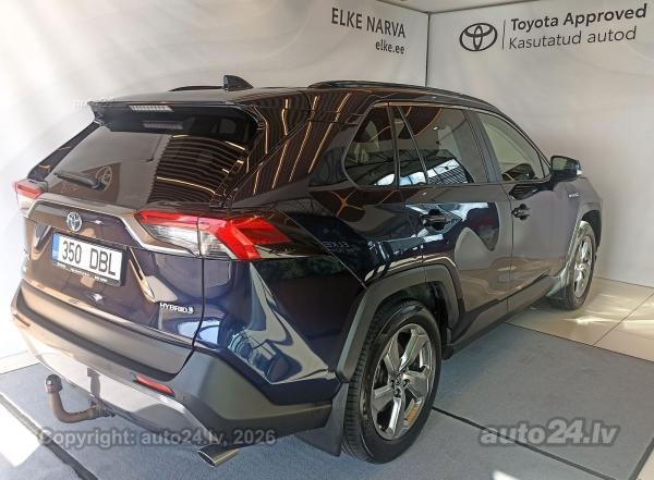 Toyota RAV4 2019 Narva, ar dzinēja tilpumu 2.50 L un nobraukumu 129 tūkst. km par 24900 €, foto 2 vietnē AUTOMOTO.COM.LV