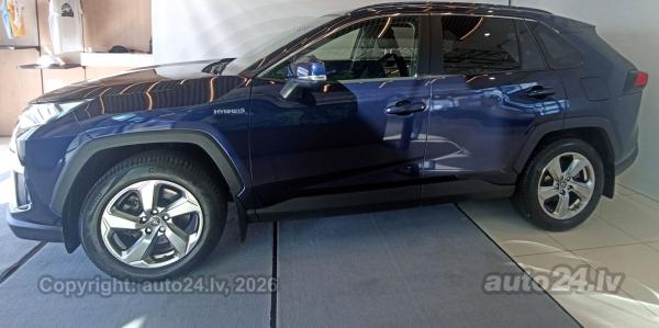Toyota RAV4 2019 Narva, ar dzinēja tilpumu 2.50 L un nobraukumu 129 tūkst. km par 24900 €, foto 3 vietnē AUTOMOTO.COM.LV