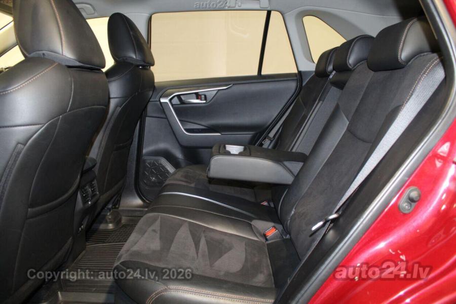 Toyota RAV4 2020 Tallina, ar dzinēja tilpumu 2.50 L un nobraukumu 138 tūkst. km par 25490 €, foto 17 vietnē AUTOMOTO.COM.LV