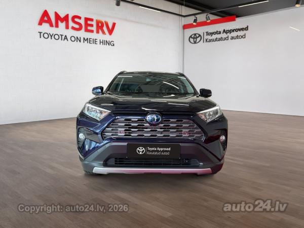 Toyota RAV4 2020 in Parnu, with an engine capacity of 2.50 L and mileage of 108 thousand km for 24490 €, photo 5 on AUTOMOTO.COM.LV