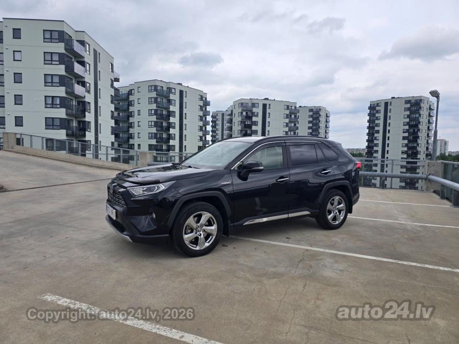 Тойота РАВ 4 2020 в Таллин, объемом двигателя 2.50 л и пробегом 189 тыс. км за 25000 €, фото 3 на AUTOMOTO.COM.LV
