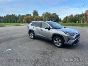 Toyota RAV4 2020 Aizkraukle, ar dzinēja tilpumu 2.00 L un nobraukumu 108 tūkst. km par 23300 €, foto 3 vietnē AUTOMOTO.COM.LV