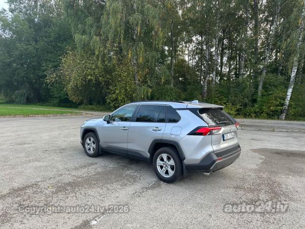 Toyota RAV4 2020 Aizkraukle, ar dzinēja tilpumu 2.00 L un nobraukumu 108 tūkst. km par 23300 €, foto 5 vietnē AUTOMOTO.COM.LV