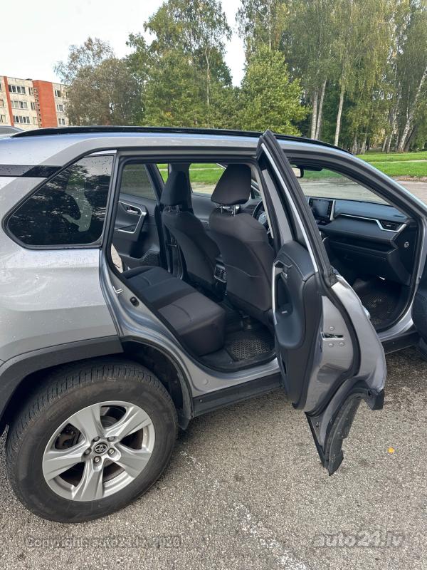 Toyota RAV4 2020 Aizkraukle, ar dzinēja tilpumu 2.00 L un nobraukumu 108 tūkst. km par 23300 €, foto 10 vietnē AUTOMOTO.COM.LV